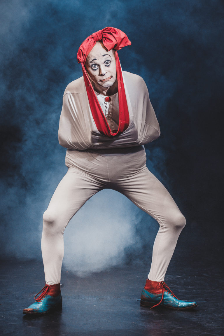 anatoli akerman - clown - photos - anatoliakerman.com